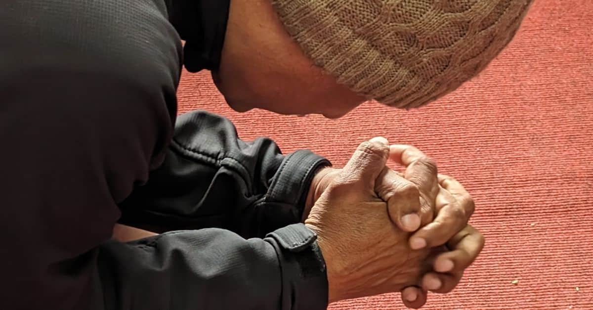 How To Pray for Missionaries: A Beginner’s Guide - Advancing Native ...